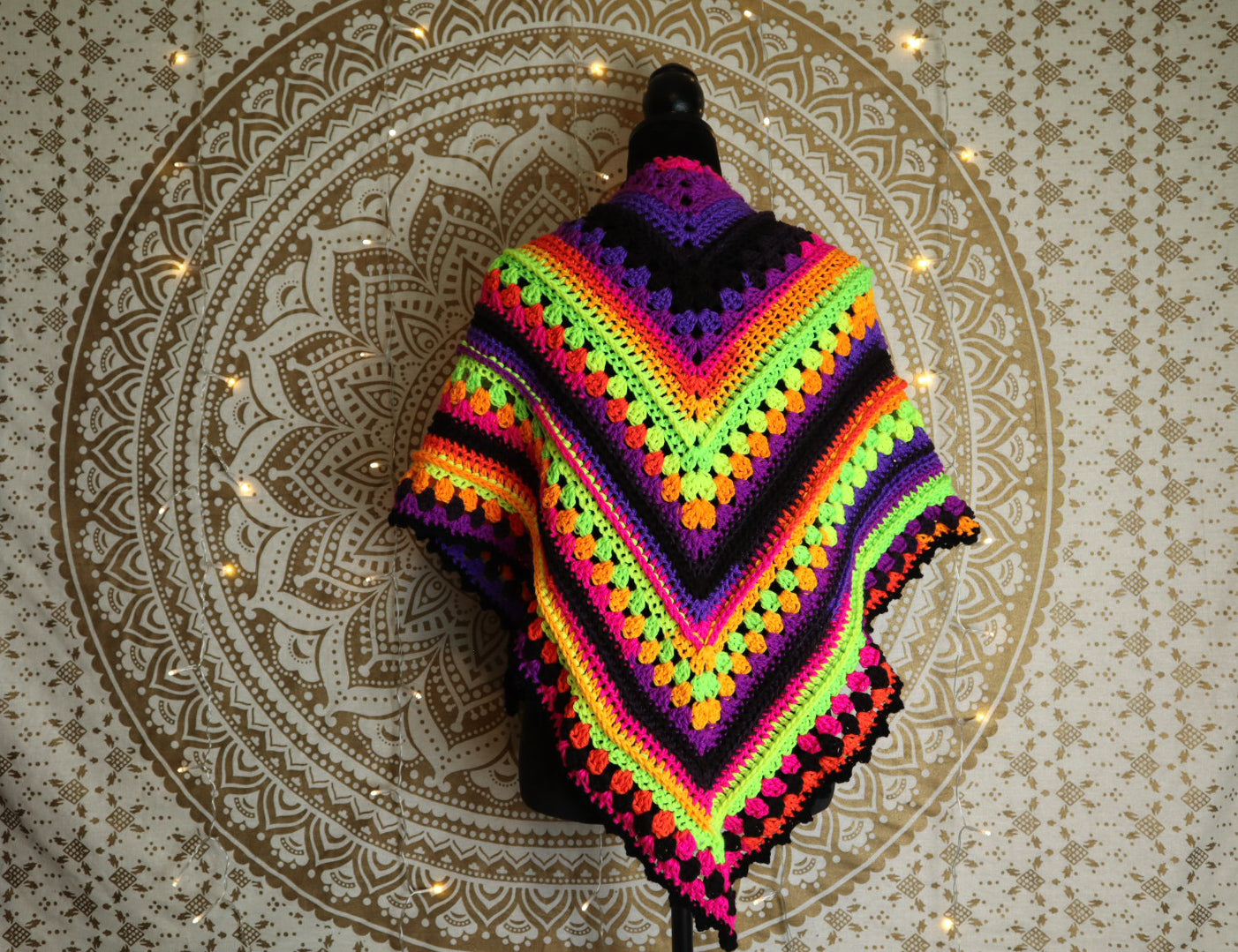wild wisteria shawl – mama moth